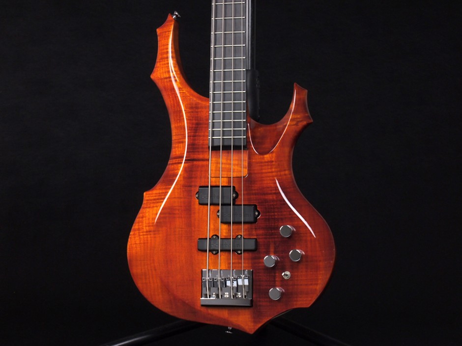 ESP Order Forest Bass 税込販売価格 ￥148,000- 中古 フレイムメイプルを贅沢に使用したボディを持つオーダー ...
