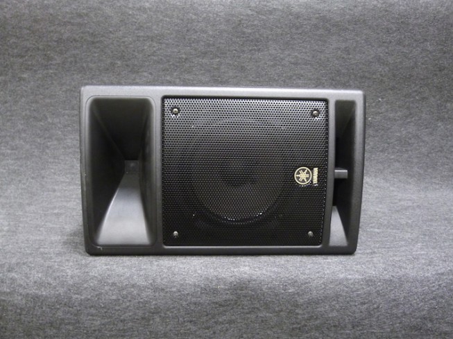 パワードスピーカー / YAMAHA / MSR100 | 浜松でレンタルする音響機材、ステージイベントPA＆バンド機材などはソニックシステム